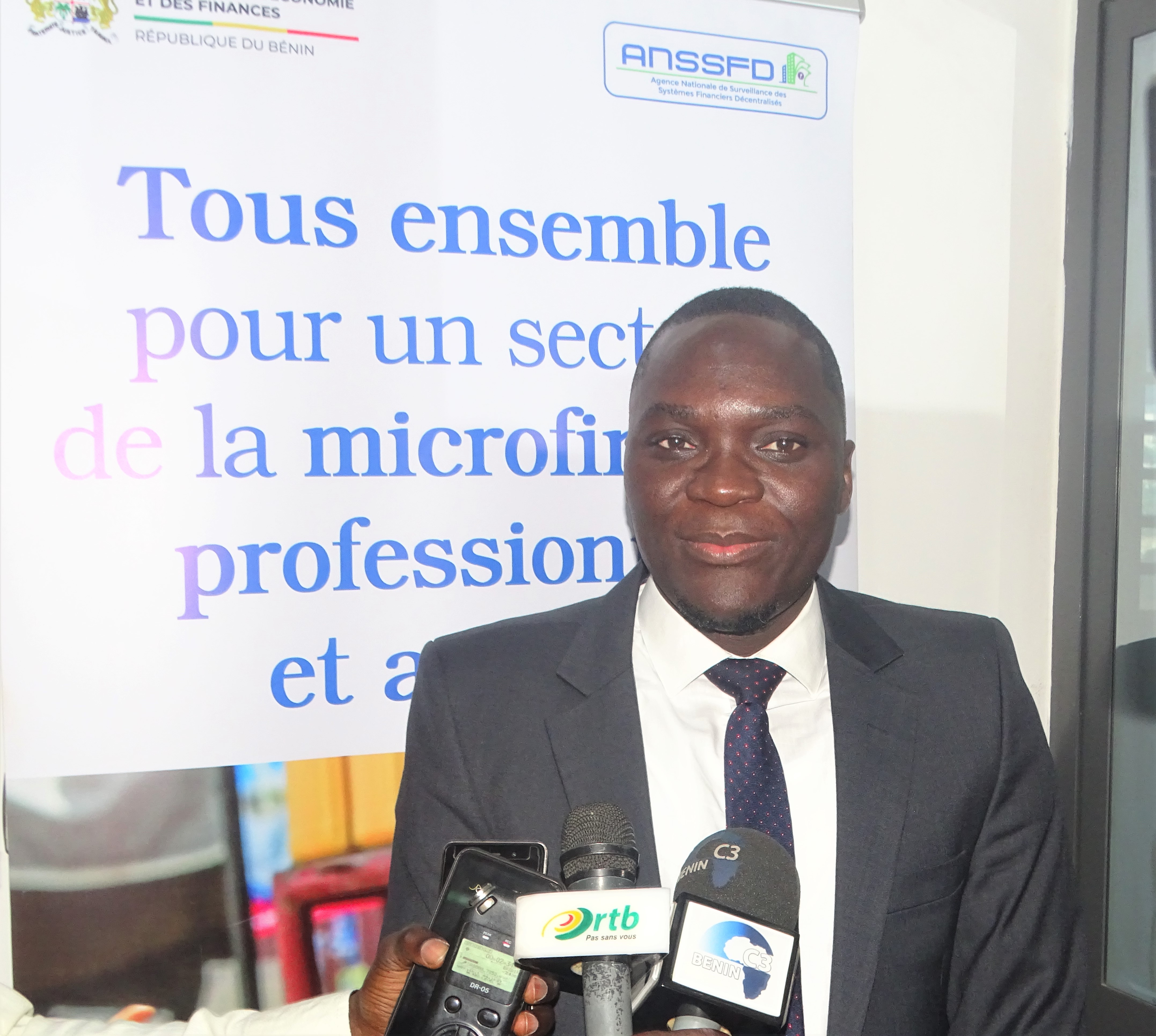 L’ANSSFD sensibilise les SFD pour un dispositif de LBC/FT - 24 HEURES ...